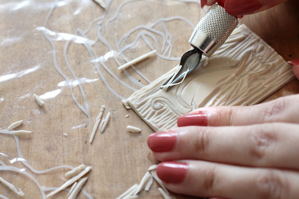 Laisse ton empreinte - linogravure - Chala Moda